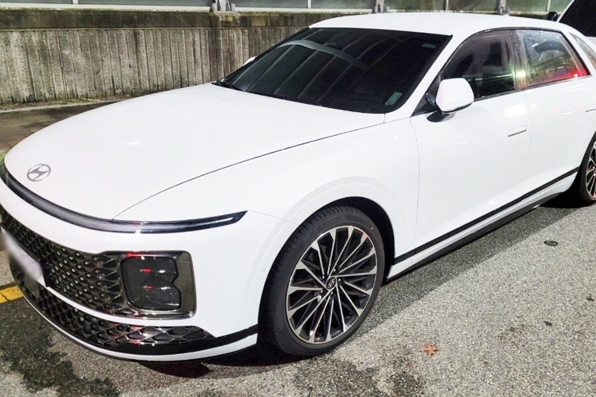 "하이브리드는 나중에 나온다고?" 신형 그랜저 GN7 출시 계획 유출 - 트래피카