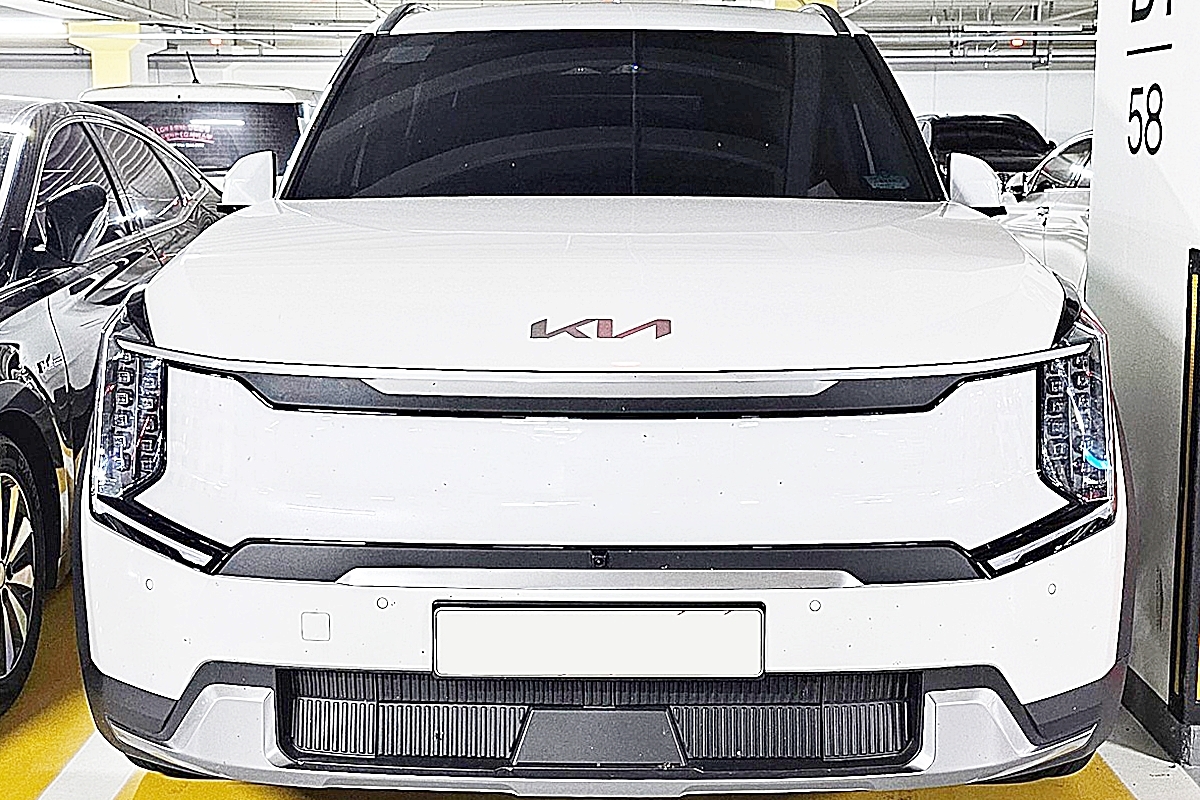 이럴거면 구독은 왜 하지.. EV9에 탑재된 레벨 3 자율주행, 사고 나면 싹 다 운전자 탓?