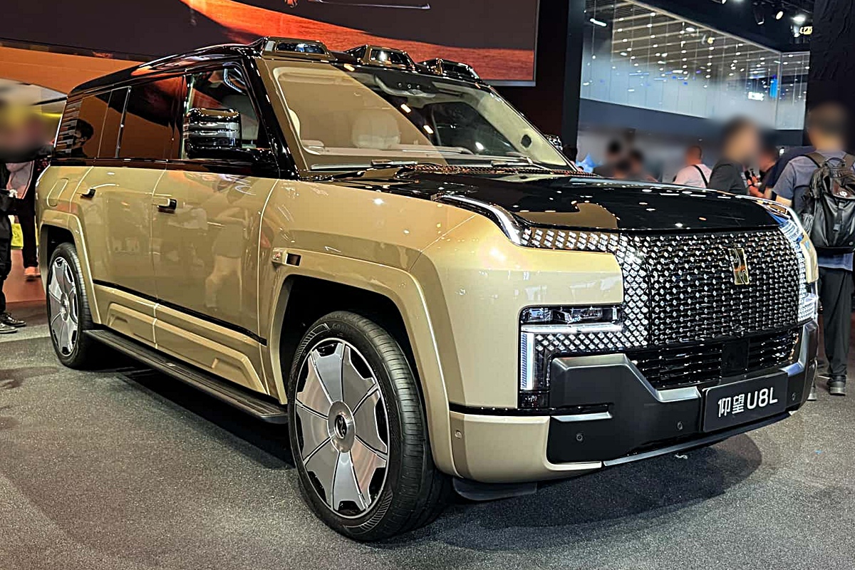 24K 금배지 달았다" BYD 양광 U8L, '초호화 SUV' 출시했다 - 트래피카